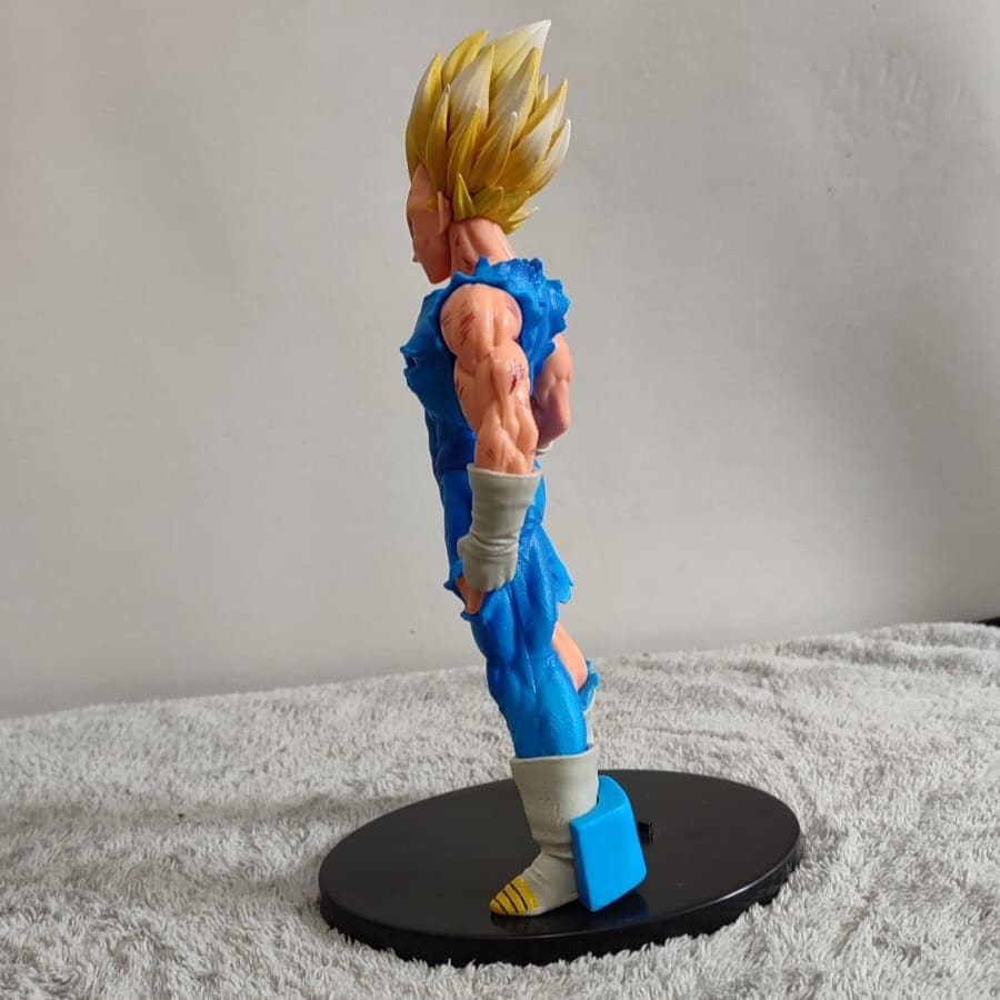 Majin Vegeta War Damage – StoreTudo